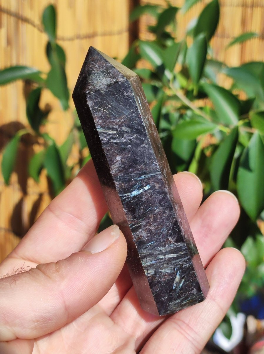 Astrophyllit ~ Obelisk Turm Spitze Magische Edelstein Deko Kristall Cr – Art of Nature Berlin