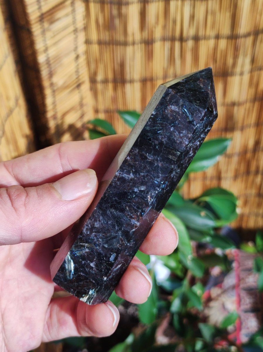 Astrophyllit ~ Obelisk Turm Spitze Magische Edelstein Deko Kristall Cr – Art of Nature Berlin